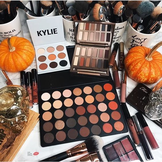 7 Ways to Revamp Your Beauty Collection Without Spending $$$ - Her ...