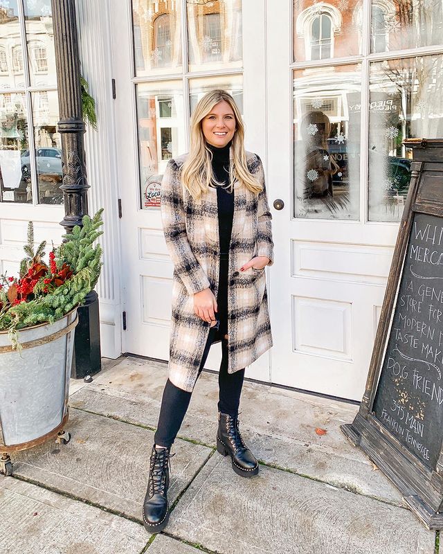 7 Best Combat Boots Styles - What to Wear with Combat Boots - Her Style ...