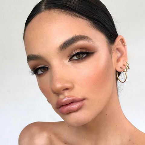 7 Tips on How to Apply Bronzer & Highlighter for Beginners - Her Style Code