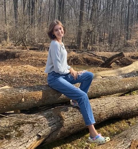 How to Wear Crocs Fashionably in Cute & Dainty Sandal Styles - Her ...