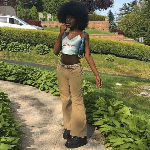 How to Style Low Rise Jeans: 50 Low Rise Jeans Outfit Ideas - Her Style ...