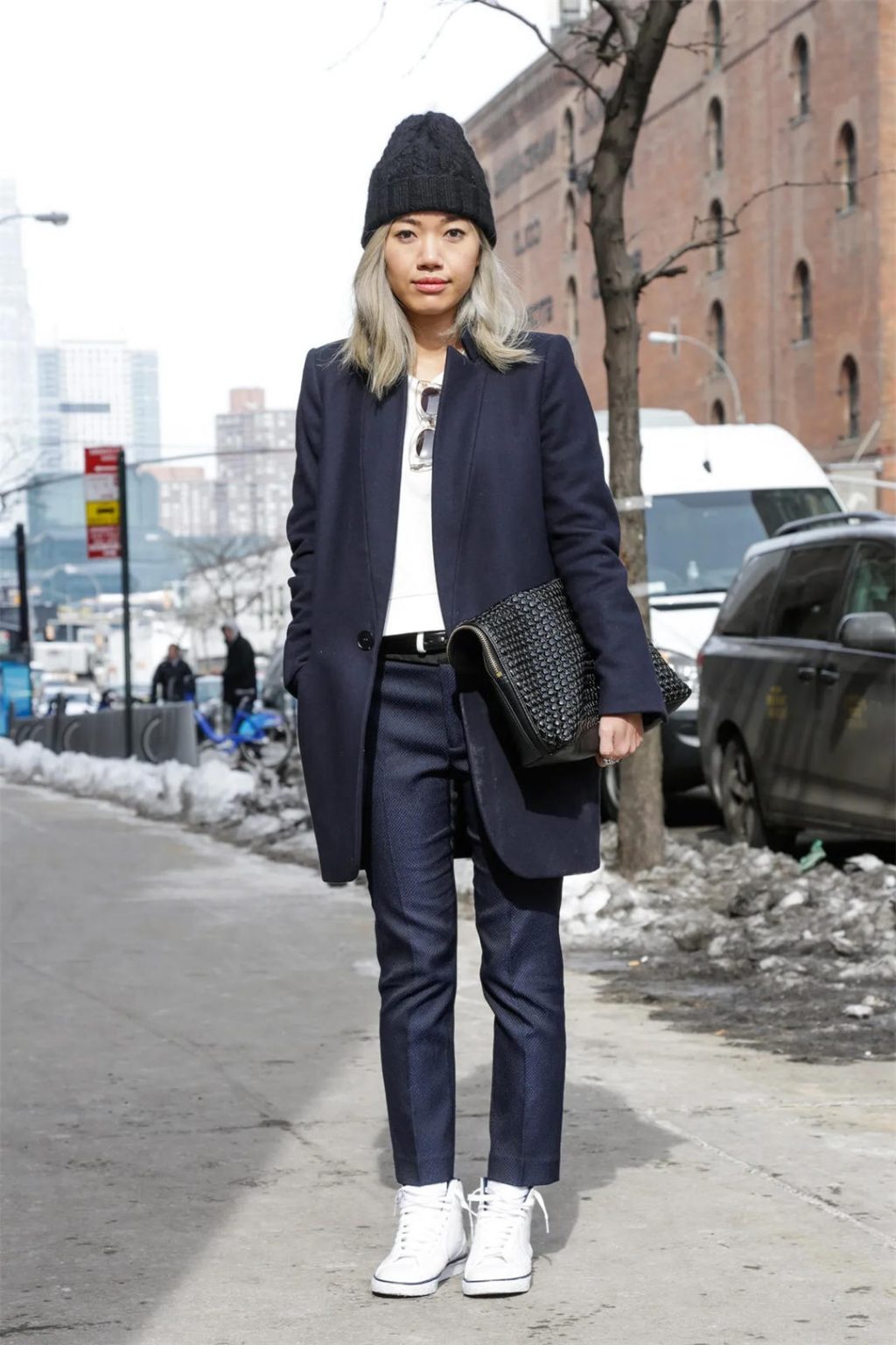 Normcore Fashion Guide: 40 Normcore Style Outfit Ideas - Her Style Code