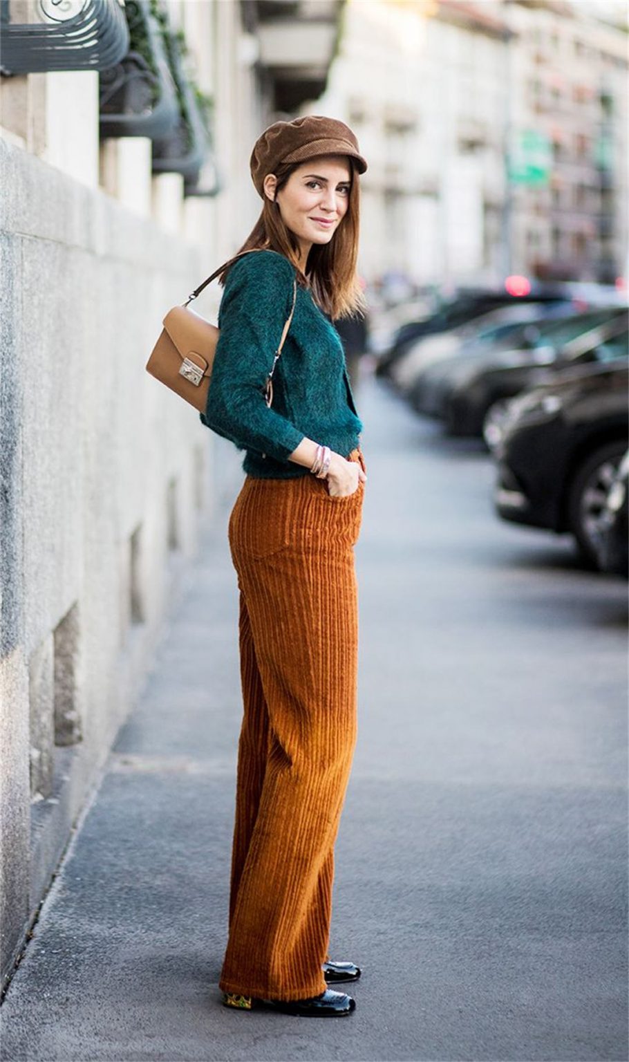 40 Corduroy Pants Outfit Ideas for Women - Her Style Code