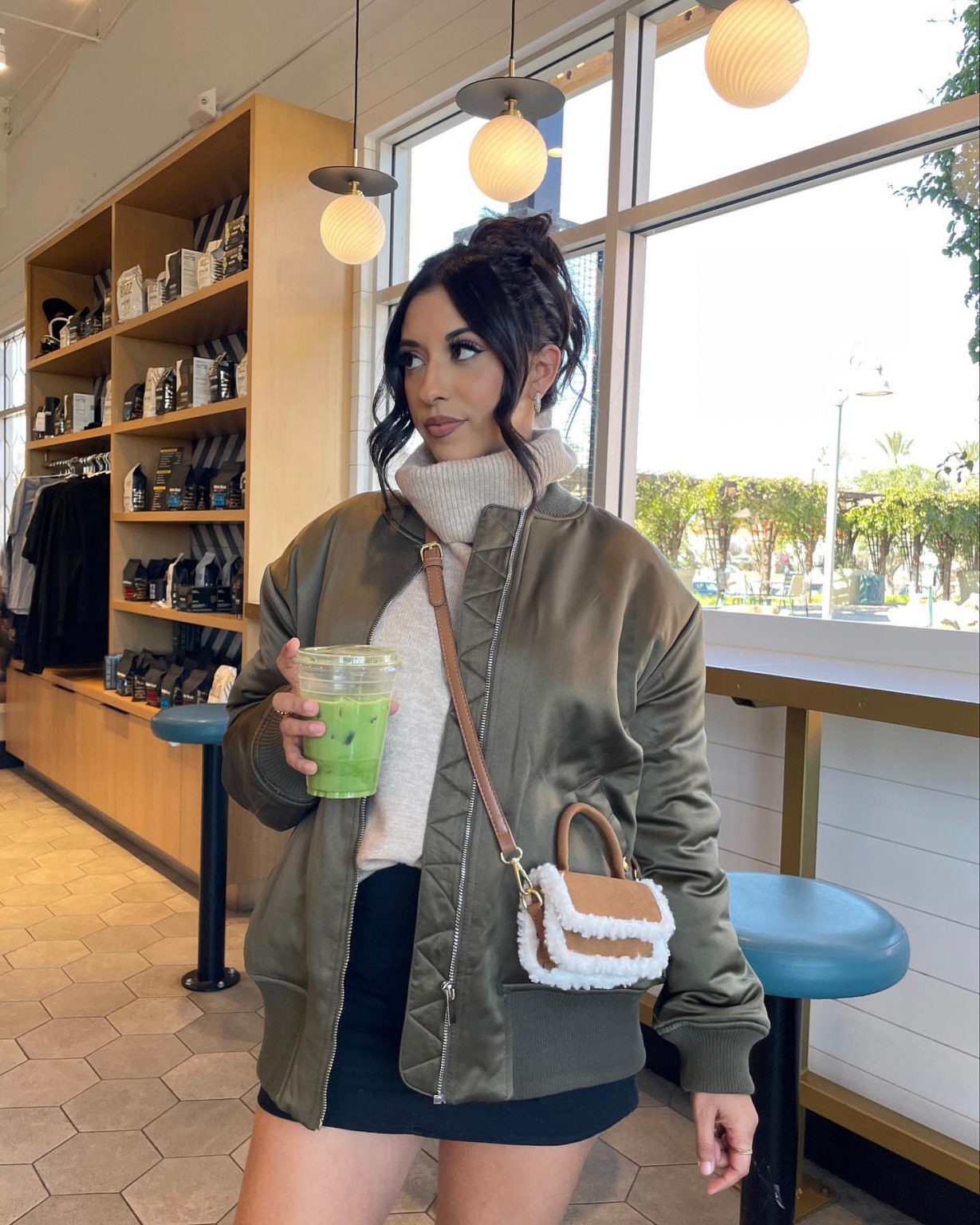 How to Style Bomber Jackets, 21 Bomber Jackets Outfit Ideas for Women ...