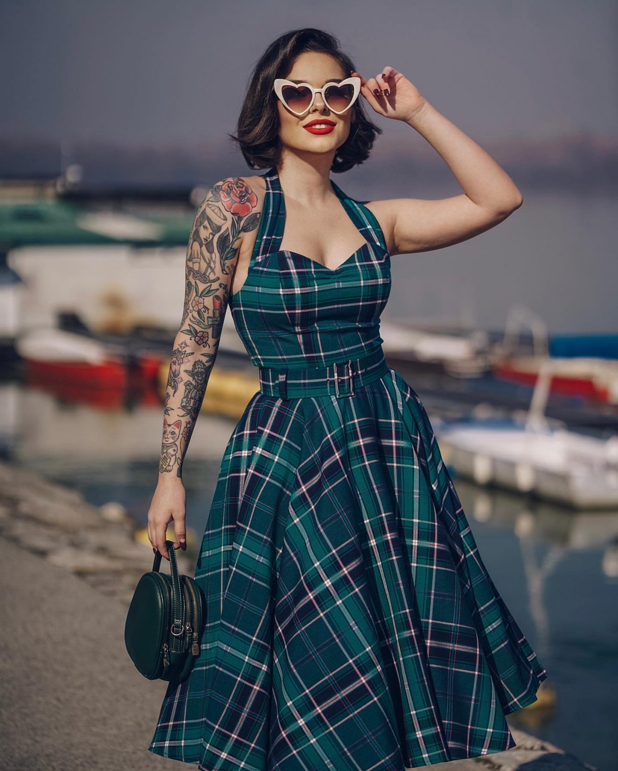 Retro/Vintage Fashion Guides: 50s, 60s, 70s, 80s, 90s - Her Style Code