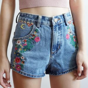 40 Different Types of Shorts with Pictures - Her Style Code
